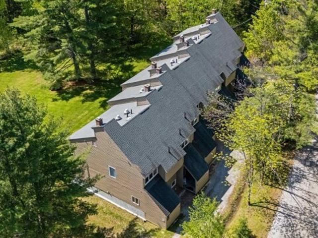 Schoolhouse Rd Unit B, Killington, Home For Sale