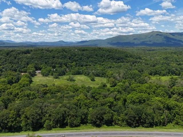 Schoolhouse Rd, Saugerties, NY 12477