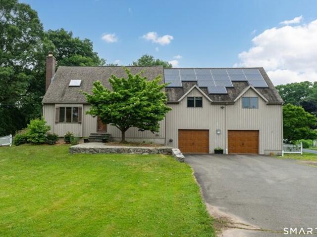 Schoolside Ln, Guilford, Home For Sale