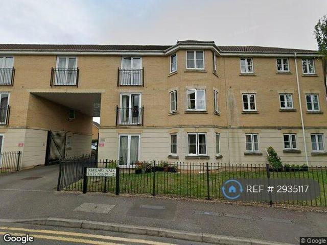Scholars Walk, Langley, SL3 2 bed flat to rent £1,650 pcm £381 pw
