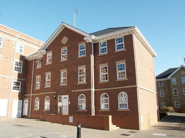 Scholars Court, Derngate NN1, 2 bed flat to rent, £1,100 pcm | PrimeLocation