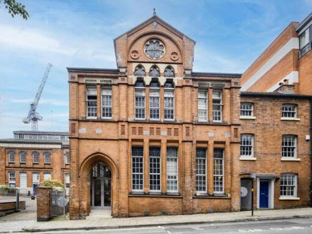 Scholars Gate, Severn Street, 2 Bedroom Apartment