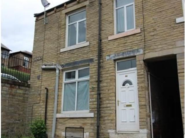 Scholes Road, Birkby, Huddersfield HD2, 3 bed terraced house to rent, £650 pcm | PrimeLocation