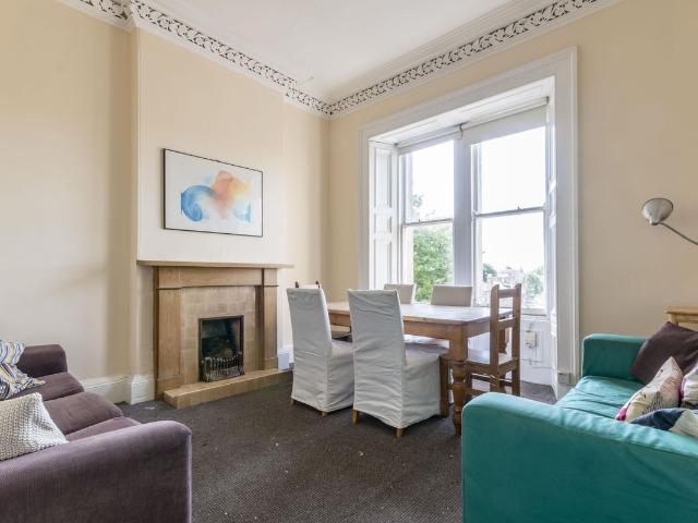 Sciennes Road, Edinburgh EH9, 5 bed flat to rent, £3,750 pcm | PrimeLocation