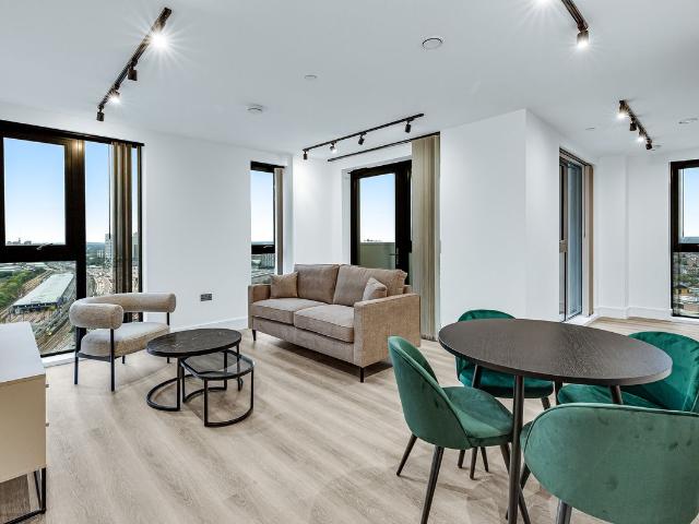 Scrubs Lane, London NW10, 2 bed flat to rent, £2,570 pcm | PrimeLocation