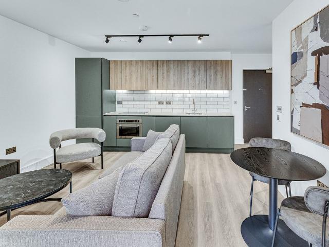 Scrubs Lane, London NW10, Studio to rent, £1,795 pcm | PrimeLocation
