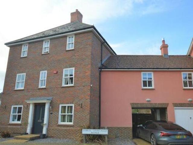 Samuel Courtauld Avenue, Braintree, 5 Bedroom Link