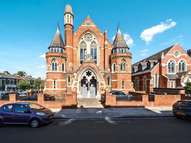 Samuel Baines House, East Dulwich. 1 bed flat to rent £1,850 pcm £427 pw