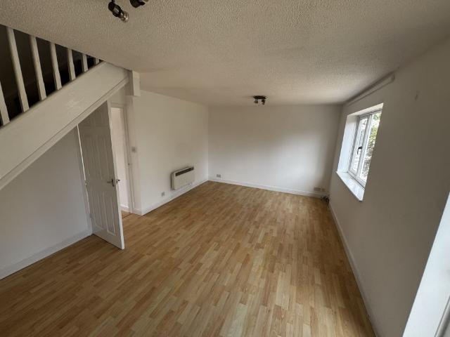 Samuel Place, Corby