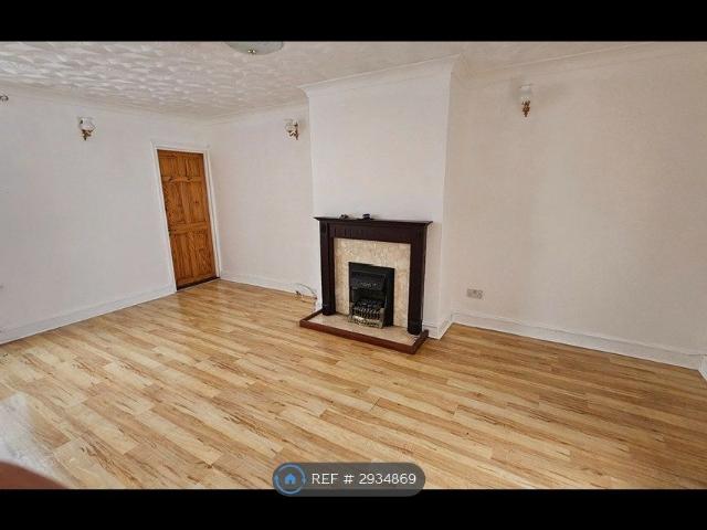 Samuel Road, Portsmouth PO1, 2 bed terraced house to rent, £1,500 pcm | PrimeLocation