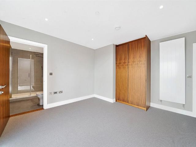 Samuelson House, Merrick Road, Southall UB2, 3 bed flat to rent, £2,450 pcm | PrimeLocation