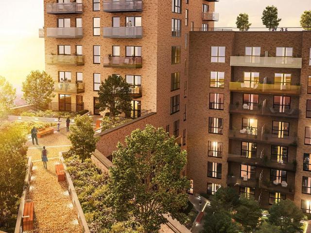 Samuelson House, Merrick Road. 2 bed apartment to rent £2,000 pcm £462 pw