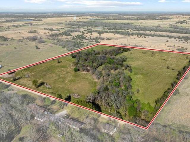 Sam Hill Ln, Durant, OK 74701