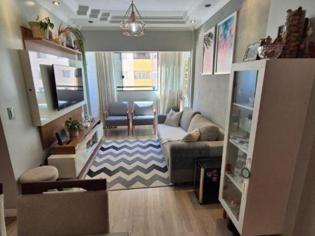 Samambaia, QI 416 | Res. Palmeiras | 57m² | 2 Quartos, 1 suíte | Andar alto | Reformado