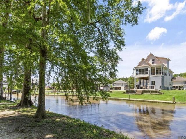 Samantha Dr, Port Vincent, Home For Sale