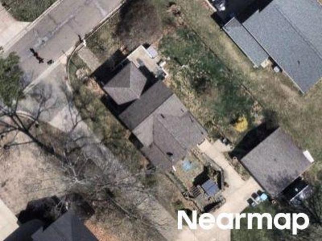 Sampson Ave