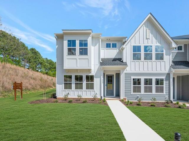 Sampson Plan Mews at Holding Village Community