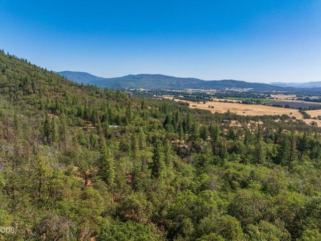 Sams Creek Rd, Central Point, OR 97502