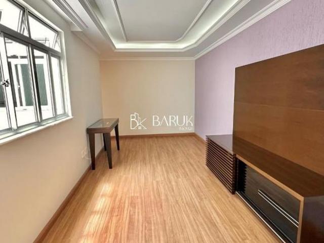 Santa Catarina, 2 quartos, garagem, todo mobiliado. Venha conferir!