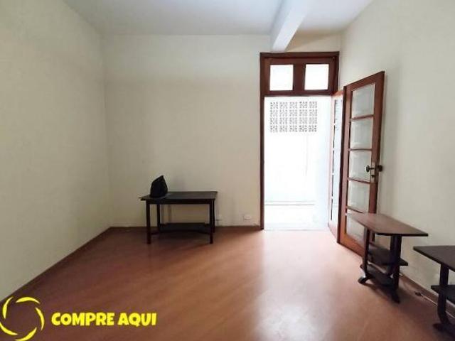 Santa Cecília | Apartamento com quintal | 02 Dormitórios | 82 m² | SP