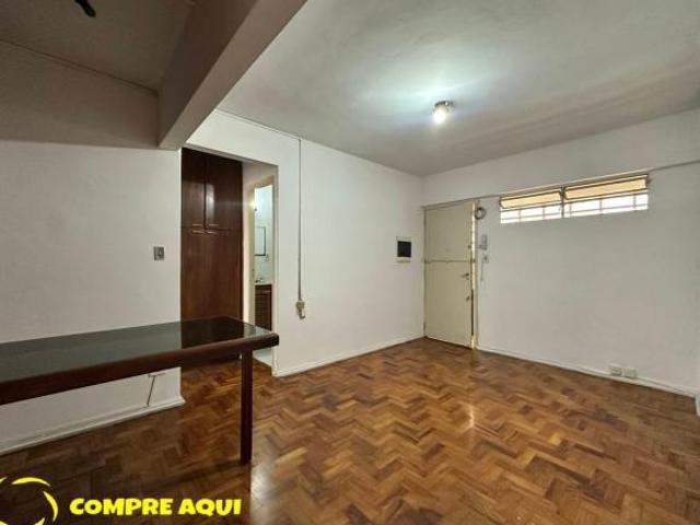 Santa Cecilia | 2 Quartos | 65 m² | 1 Vaga | Banheira | Metrô S. Cecilia