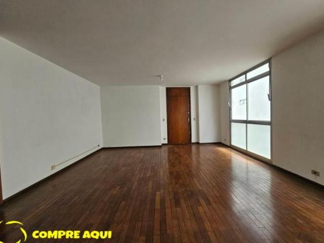 Santa Cecília | 4 Dormitórios |1 Suíte | 2 Vagas | 181m²