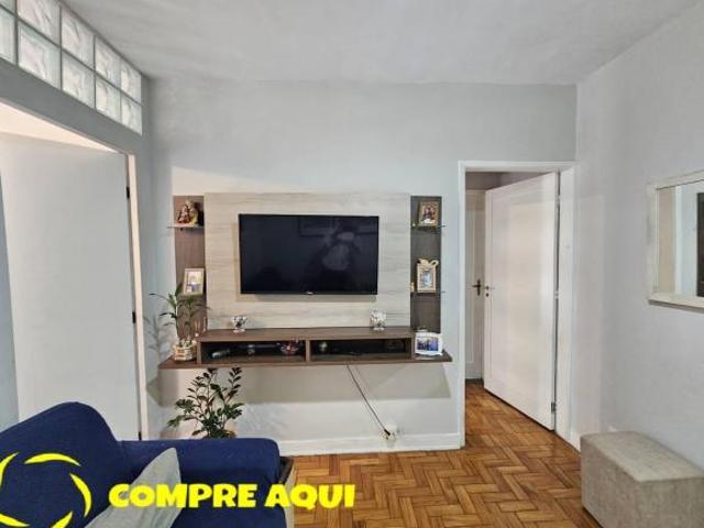 Santa Cecília | 57 ² | 2 dormitórios | Reformado | Próximo ao Metrô