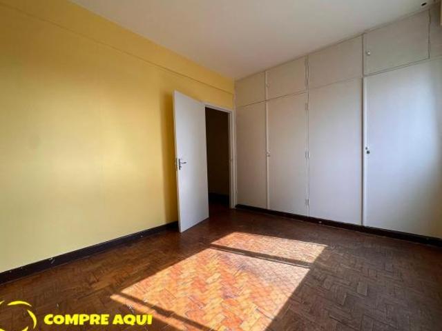 Santa Cecilia | 52 m² | Fundos | Andar Alto | Sol da manhã