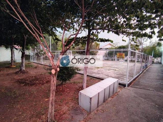Santa Cruz 3 Quartos c/ Área Privativa Prédio Individual Vaga Coberta
