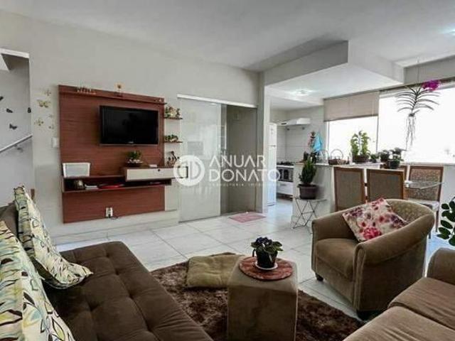 Santa Efigênia Casa Residencial 3 quartos à venda na Anuar Donato