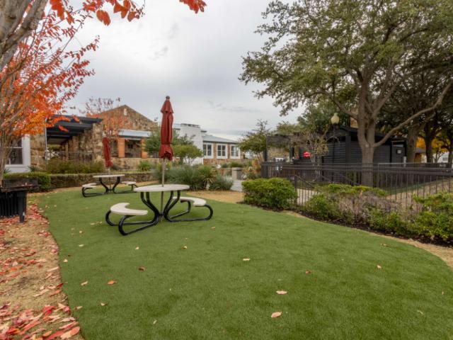 Santa Fe Ranch Apartments 2 Bedroom Apartment for Rent at 8203 Ranchview Dr, Irving, TX 75063 Valley Ranch
