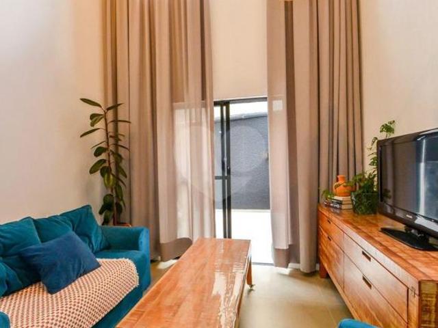 Santa Felicidade Loft com 1 dormitorio terraço 1 vaga 31,90m²