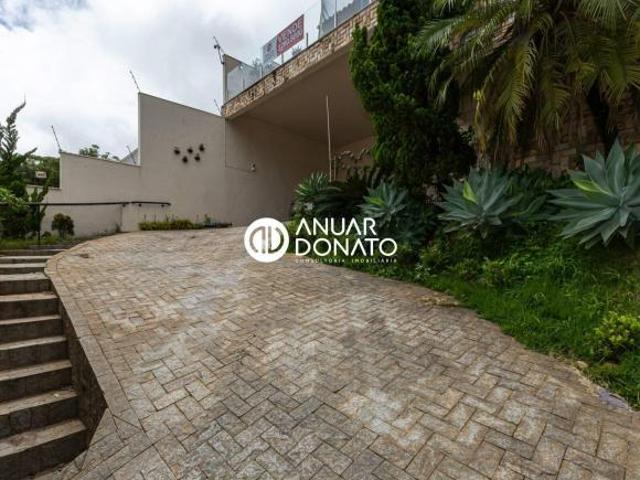 Santa Lúcia Casa Residencial 4 quartos à venda na Anuar Donato