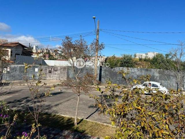 Santa Lúcia Lote / Terreno à venda na Anuar Donato