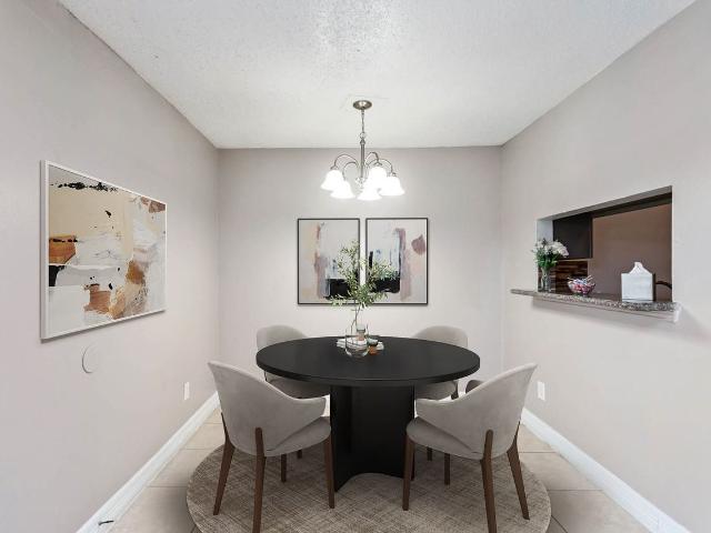 Santa Monica 2 Bedroom Apartment for Rent at 7001 Hillcroft Ave, Houston, TX 77081 Gulfton