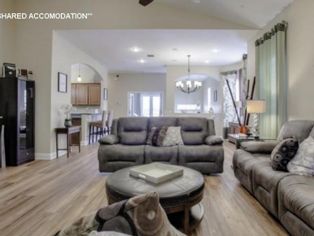 Santa Monica CA 90403 57110658