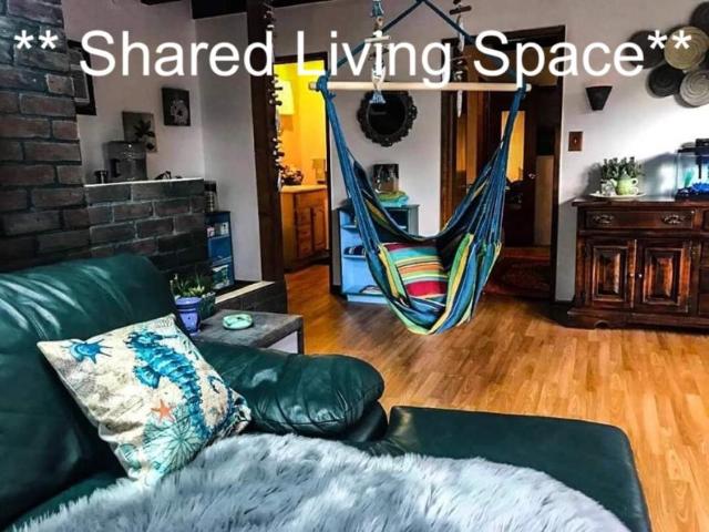 Santa Monica CA 90404 57110188