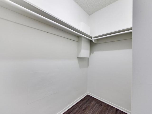 Santa Monica Biltmore Studio Apartment for Rent at 1240 Yale St, Santa Monica, CA 90404 Mid City