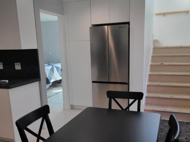 Santa Monica Furnished 2 bdr 2 ba