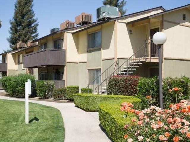 Santa Rosa 1 Bedroom Apartment for Rent at 901 W Columbus St, Bakersfield, CA 93301 Homaker Park