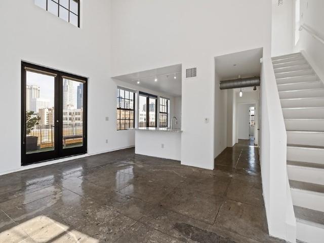 Santee Court Studio Apartment for Rent at 716 S Los Angeles St Ste B, Los Angeles, CA 90014 Downtown Los Angeles