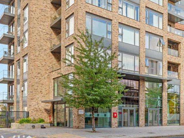Santina Apartments, Cherry Orchard Road, 1 Bedroom Flat