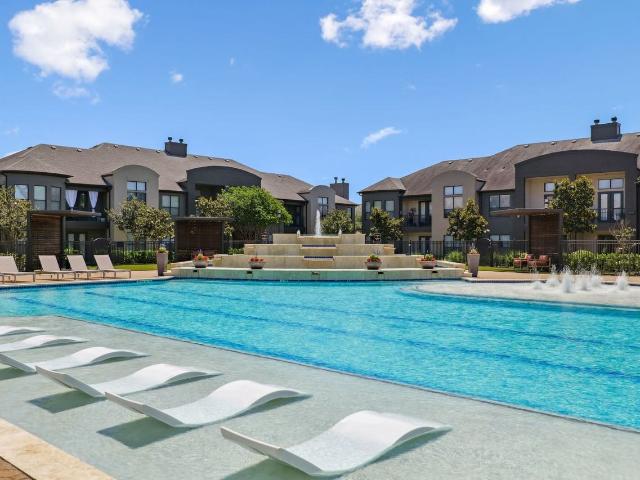 San Cierra 3 Bedroom Apartment for Rent at 15500 Cutten Rd, Houston, TX 77070