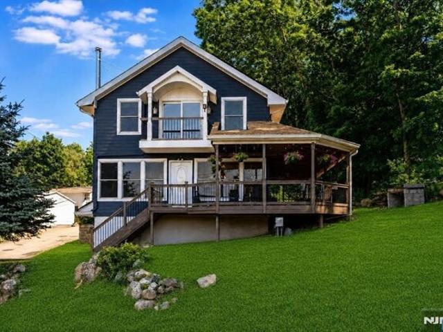 San Bar Dr, Jefferson Township, Home For Sale