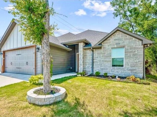 San Gabriel Dr, Granbury, Home For Sale