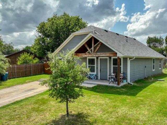 San Gabriel Dr, Granbury, Home For Sale