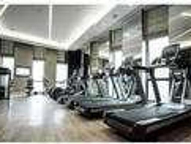 San Diego, 2 bed, 2 bath for rent. Pet OK!