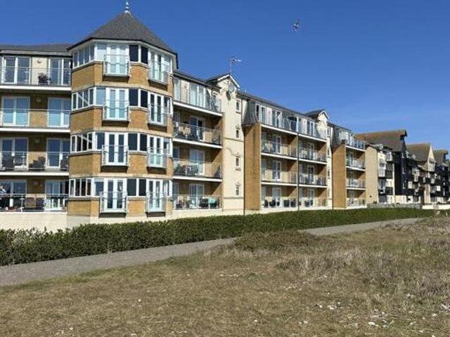 San Diego Way, Sovereign Harbour North, 2 Bedroom Apartment