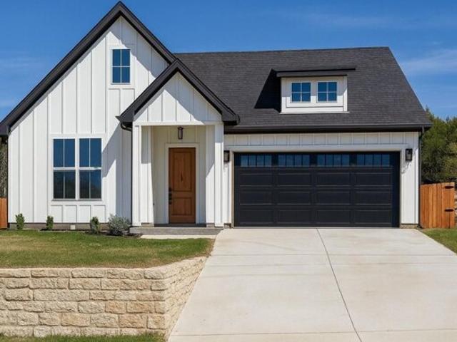 San Jacinto Dr, Granbury, Home For Sale