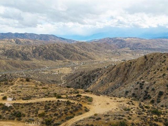 San Jacinto Rd, Yucca Valley, CA 92284